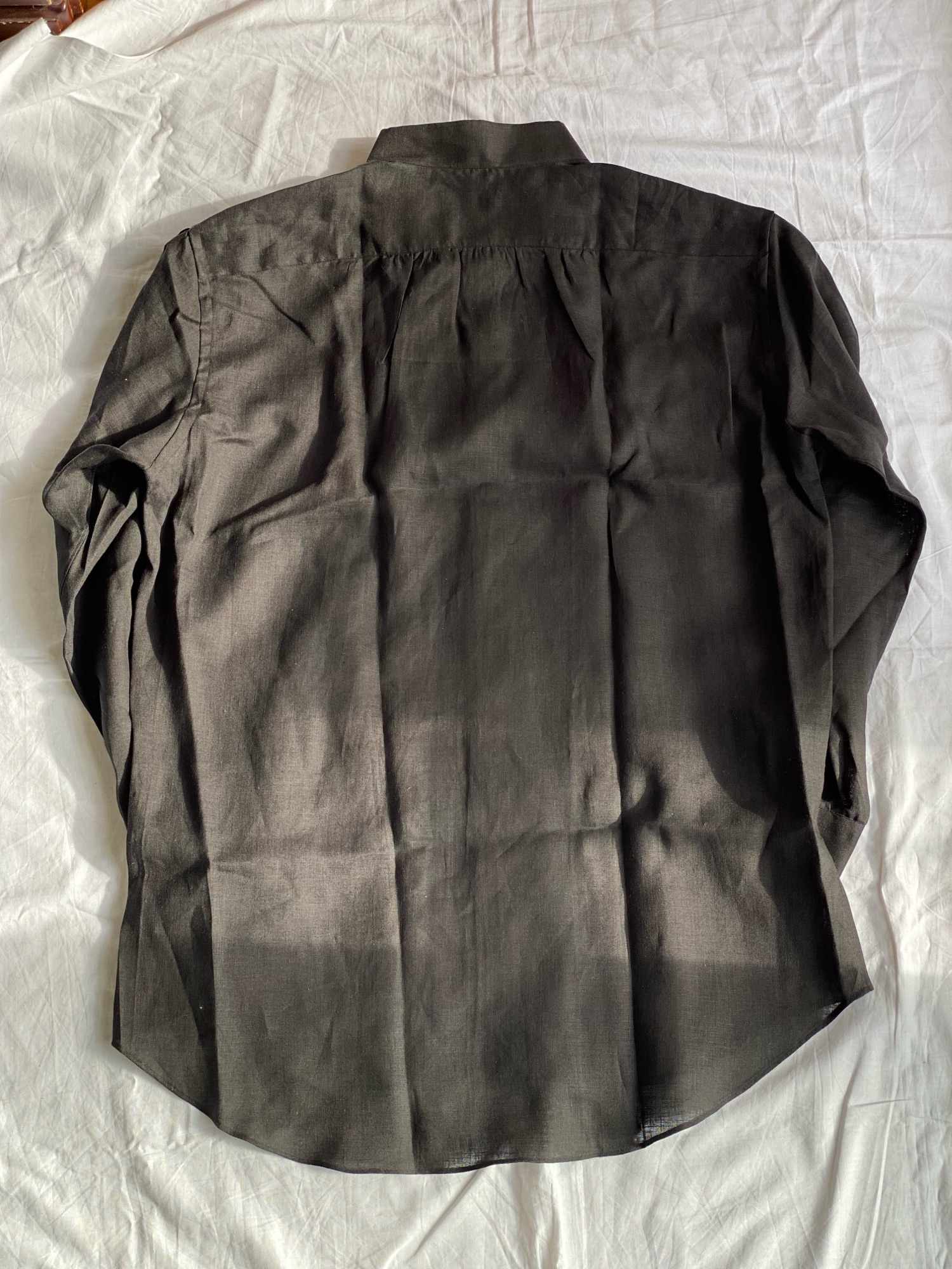 【服紹介】時在服飾設計 TOKIARI（トキアリ）定番のスタンドカラーシャツTOBARI（トバリ）の魅力を徹底レビュー！モードとカジュアルの狭間を体感せよ！ | 首藤革靴出張所